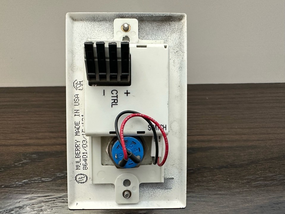 SIEMENS FDBZ492-RTL Remote Alarm Indicator FREE SHIPPING !!! | eBay