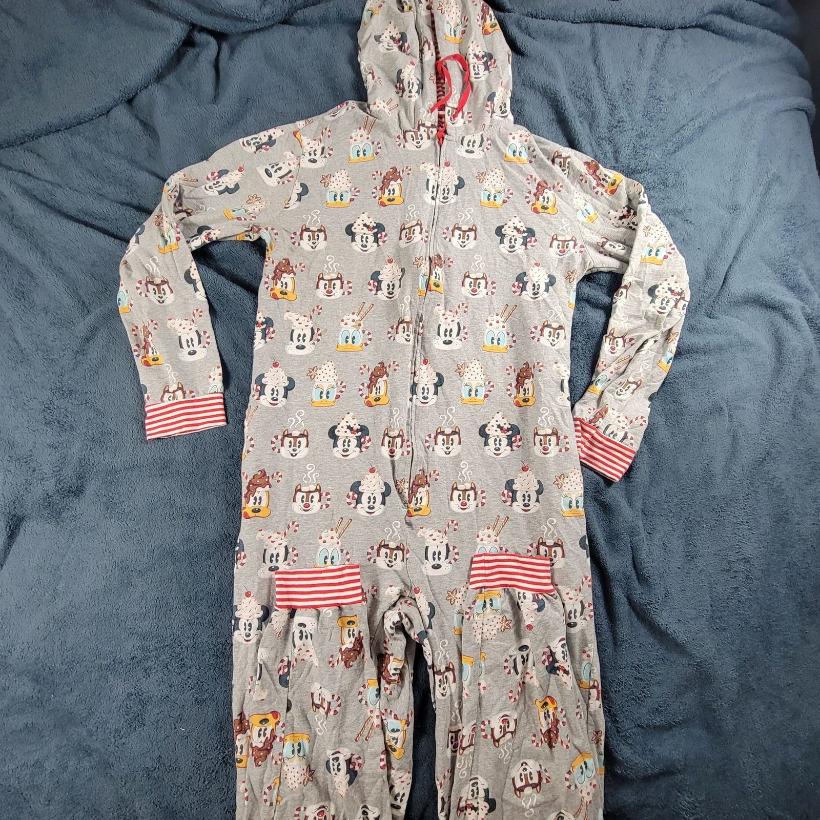 Disney Adults Large One Piece Pajamas Sleepwear Rompe… - Gem