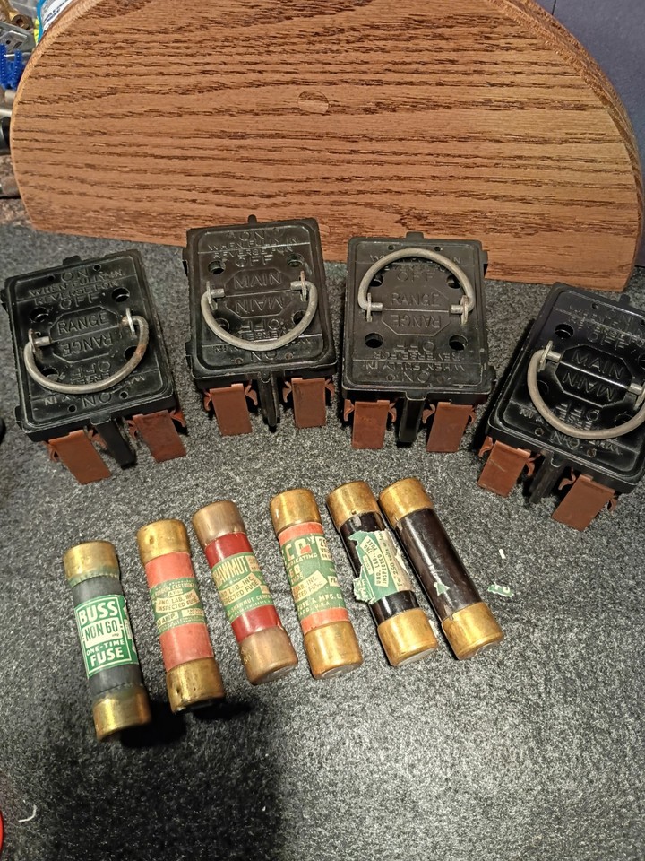 Vintage Pull-Out Fuse Blocks (MAIN & RANGE) + 6x 60A Fuses Varied Brand ...