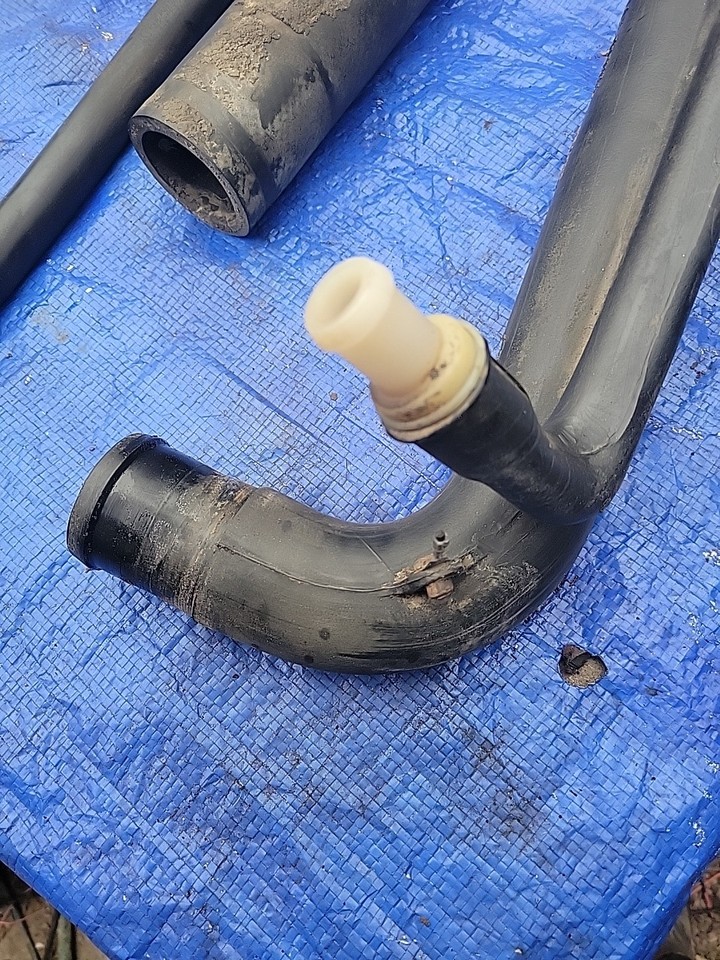 Range Rover Classic Plastic Fuel Filler Pipe With Hoses And Cap | eBay