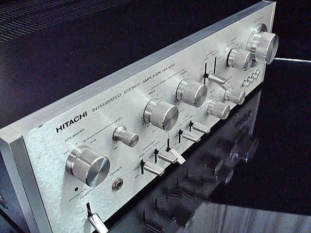 AMPLIFICADOR HITACHI -EL MEJOR Y MAS GRANDE QUE CONSTRUYO HITACHI | eBay