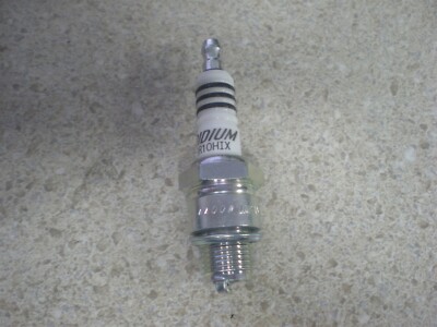NOS NGK Spark Plug Iridium IX 72-75 Kawasaki F9 70-71 F5 6692 BR10HIX ...