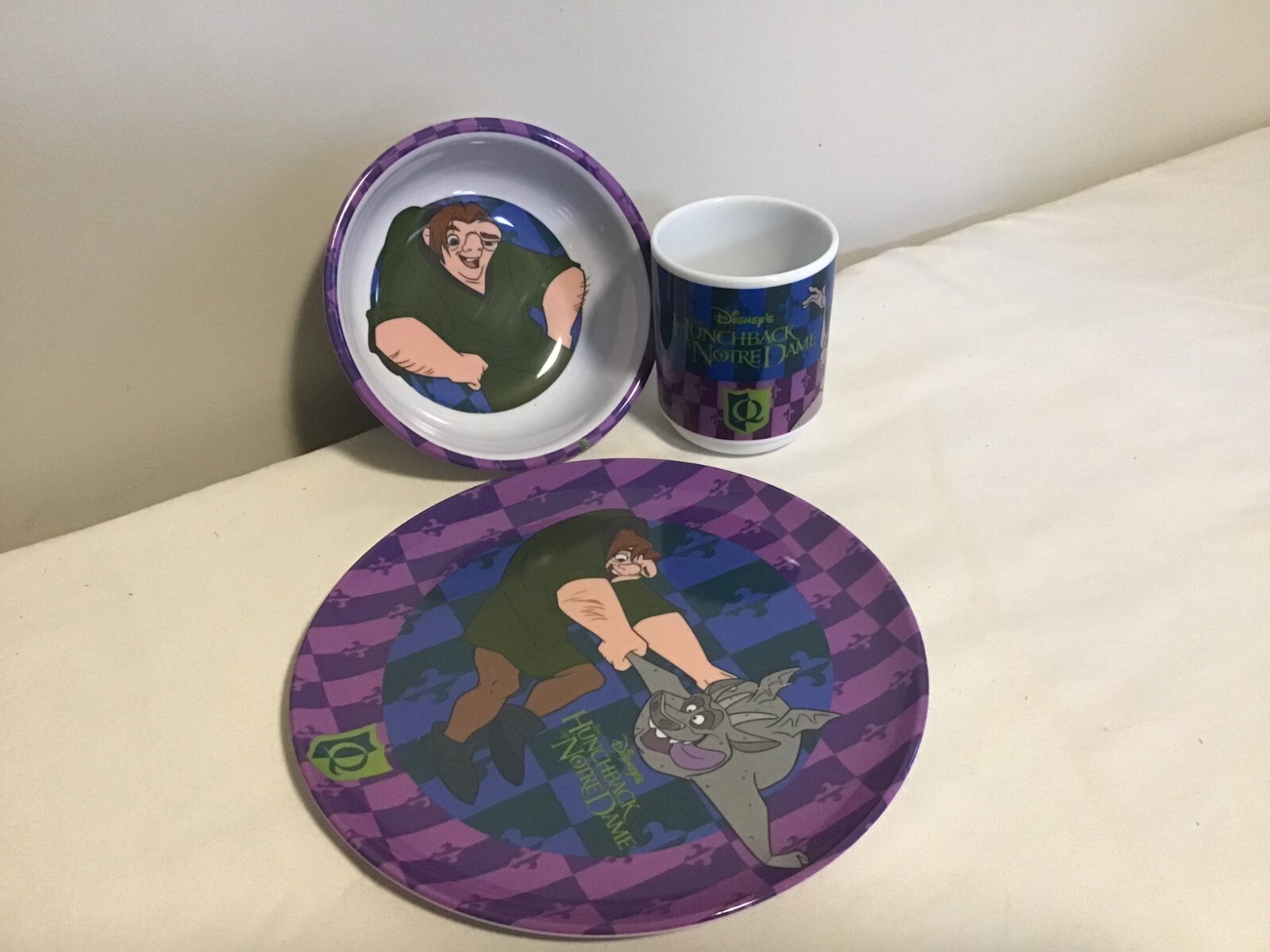 Vintage THE HUNCHBACK of NOTRE DAME 3 Piece Dinnerware Set Disney 90s ...