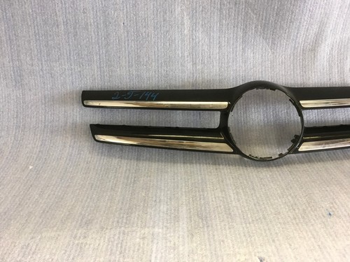 Mercedes GLA front bumper grille PART#A1568880260 OEM | eBay