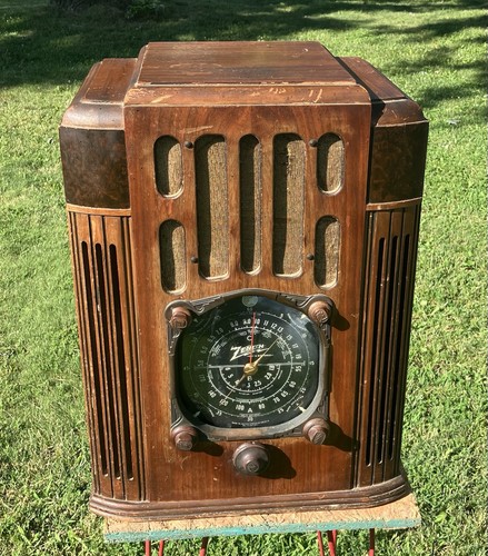 Zenith Blackdial Tombstone Radio 10S130 | eBay