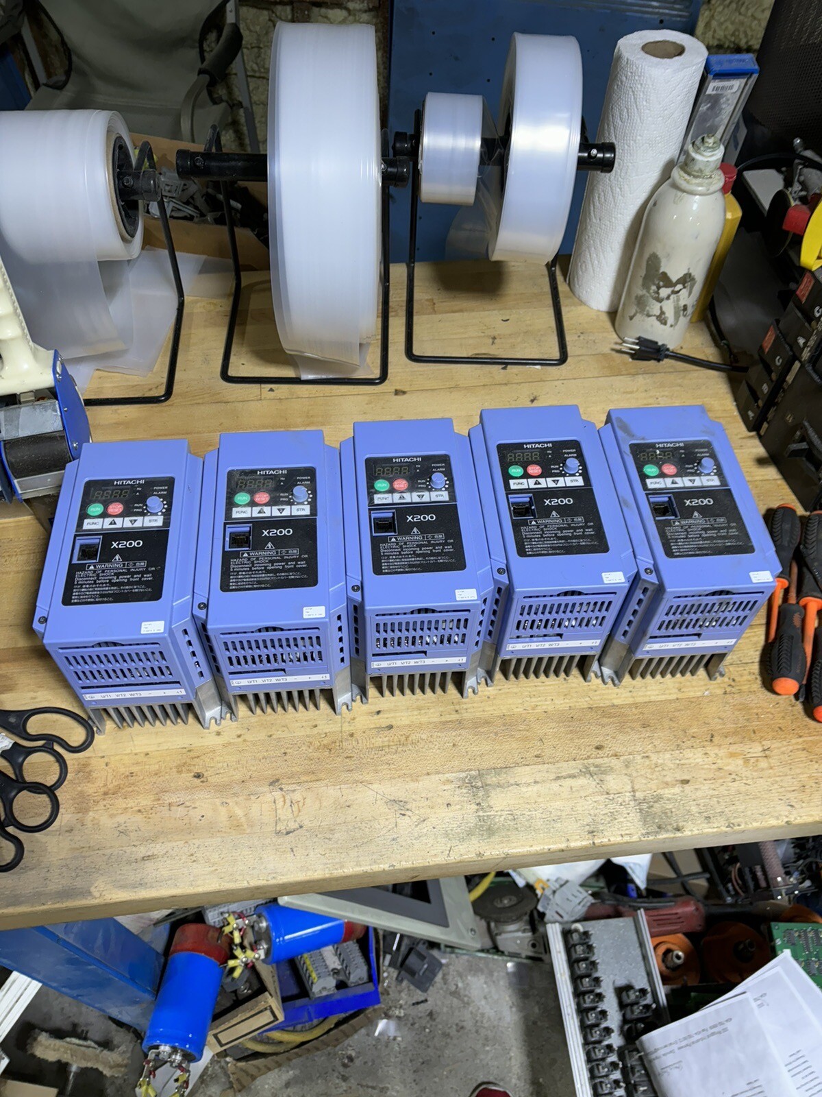 Hitachi X200-007hfu2 X200 Series 380-480 Volts 3 Phase 1 HP 2.5 Amps ...