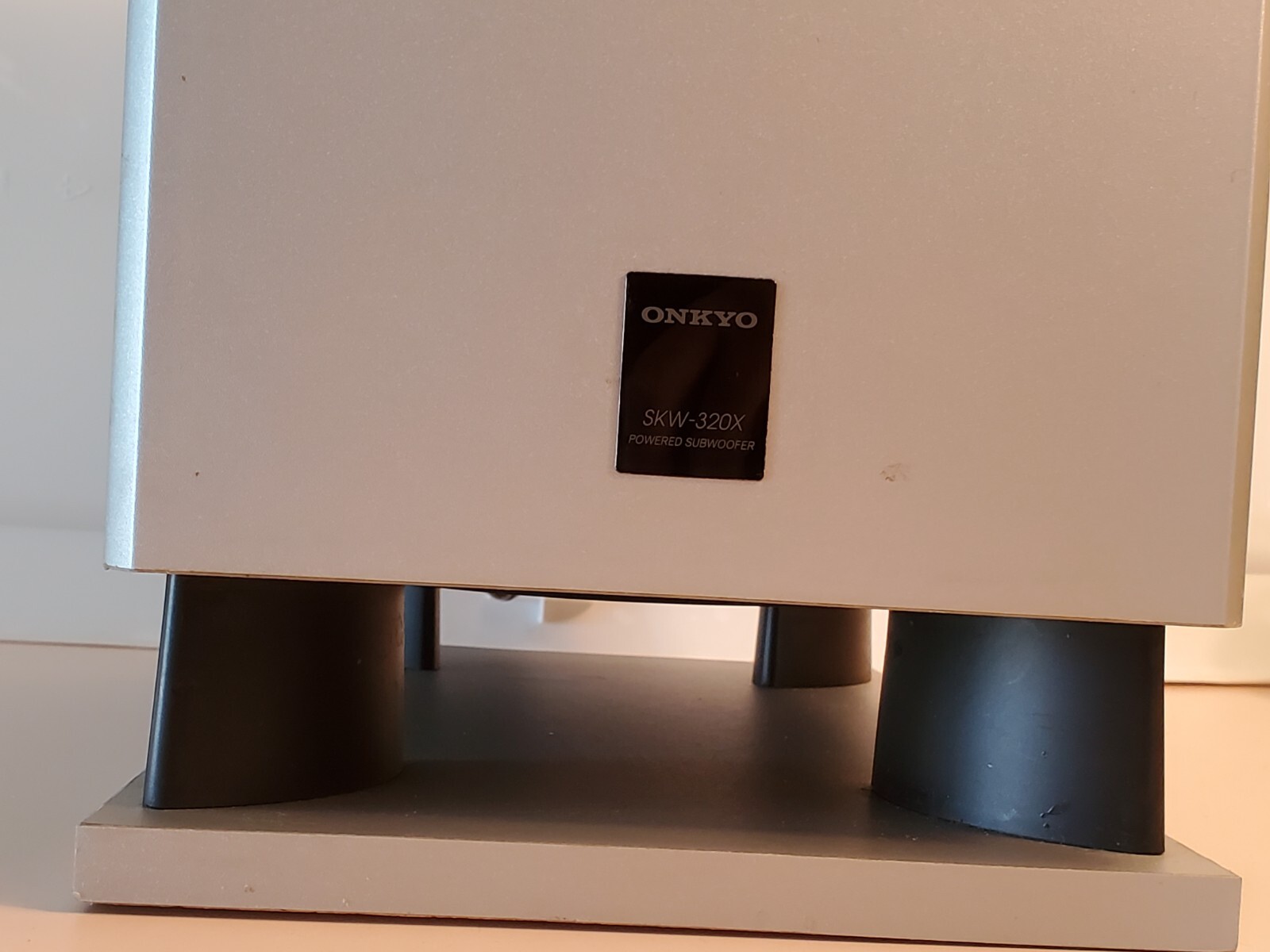 ONKYO SKW-320X Subwoofer Speaker, silver. High Perform 75W 60Hz, deep ...