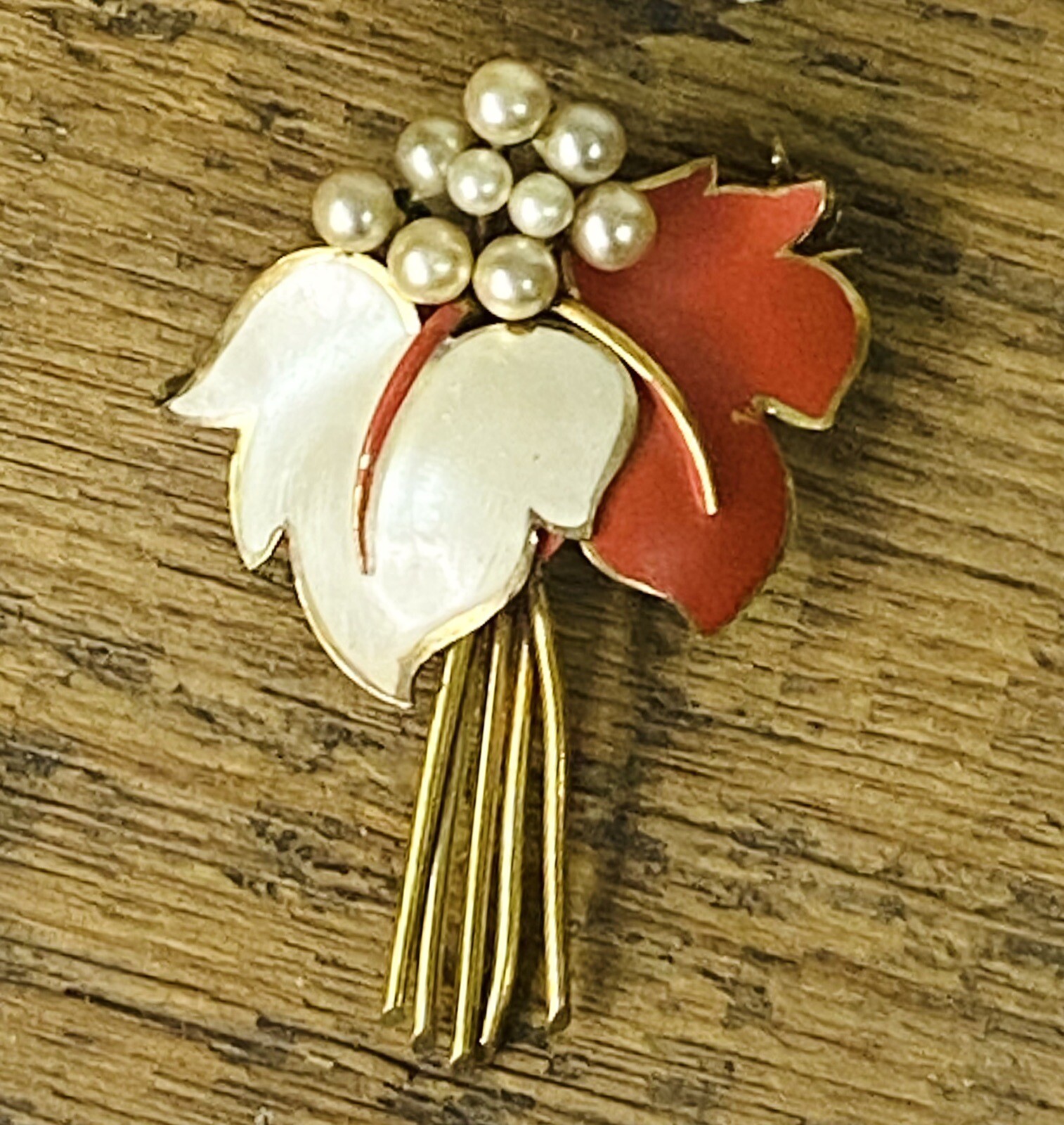 Vintage Brooch Pin Handarbeit Germany Enamel Gold Tone Faux Pearls ...