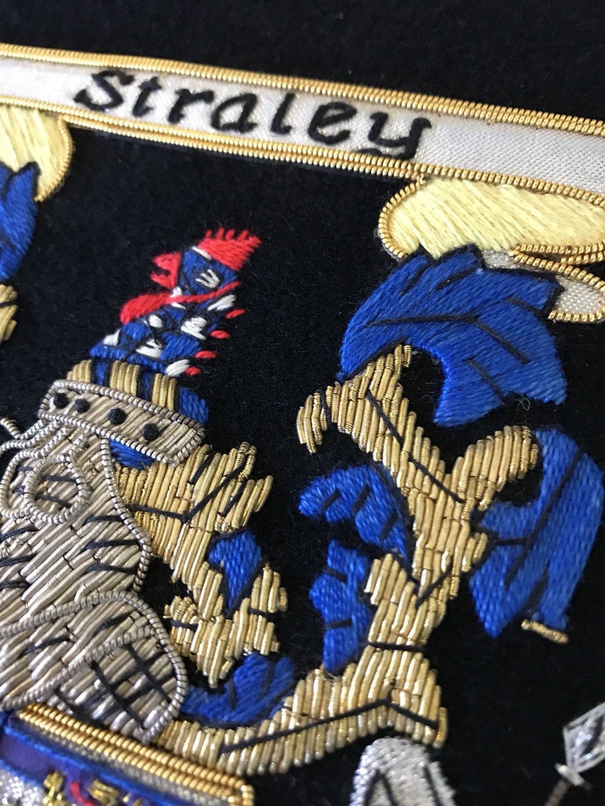 Vintage STRALEY Family Crest Coat of Arms England Embroidered on Black ...