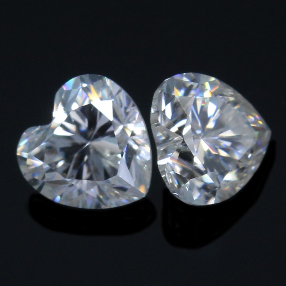 Beautiful ! Paire de cœurs DE Color VVS1 excellent diamant blanc lâche ...