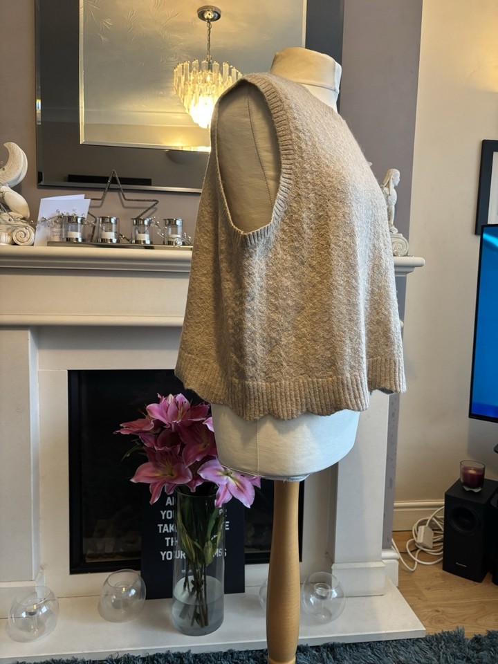 Seasalt Cornwall Dove Tail Beige Camel Sleeveless Top Vest Winter ...