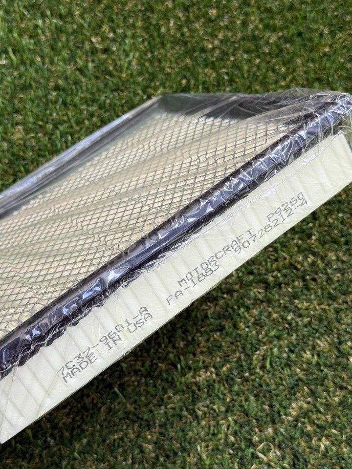 Genuine OEM Motorcraft FA1883 Ford 7C3Z9601A Air Filter - Boxed | eBay