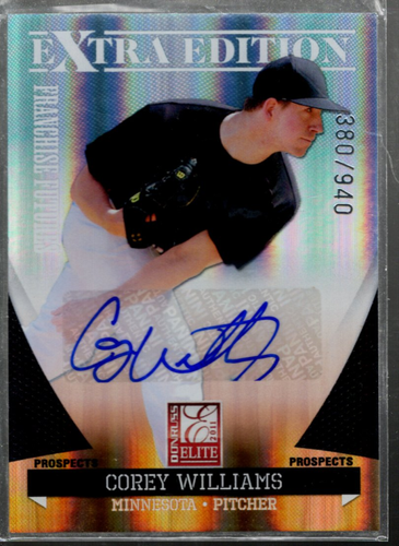 B5459- 2011 Élite Édition Extra Futures Signatures #82 Corey Williams ...