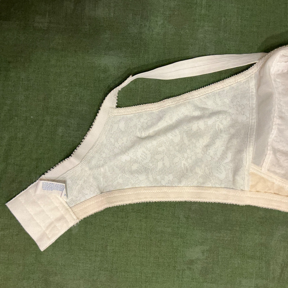 Playtex 18 Hour Wirefree Bra - Style # 4924 - Size 48DD - Fast Shipping ...