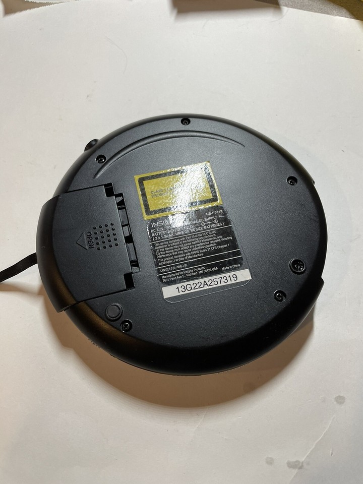 INSIGNIA Portable CD Player MP3 Playback w/ FM Tuner (NS-P5113) | eBay