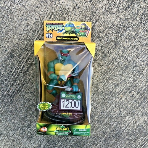 Teenage Mutant Ninja Turtles Raphael Digital clock collectible 2003-NIB ...