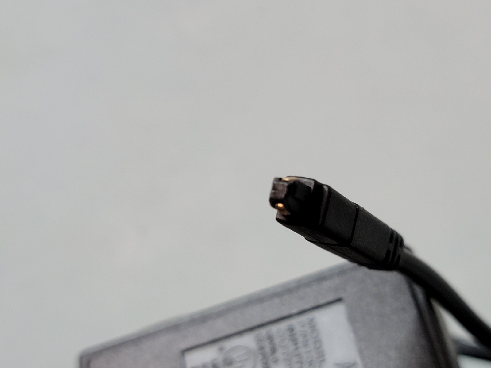 NetBit AC Adapter Model DV-0555R-1 Input 120VAC Output 5.2VDC | eBay