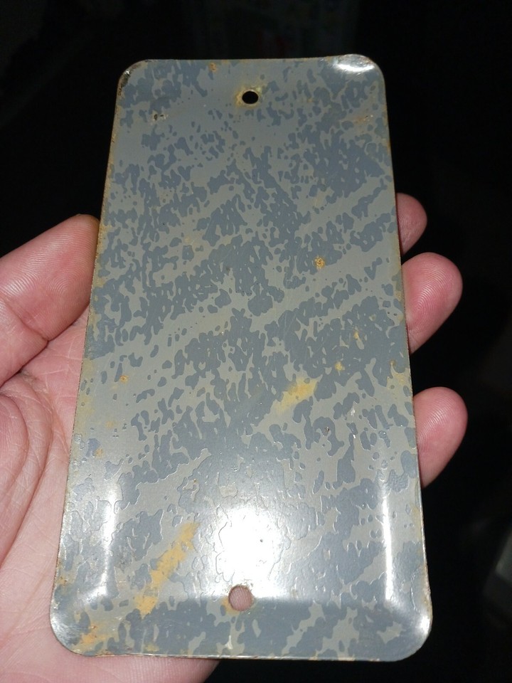 VINTAGE ORANGE ZIP BIG BOTTLE ADVERTISING ORANGE CRUSHED SODA POP METAL ...