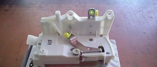 SERRATURA CHIUSURA ELETTRICA SINISTRA ADATTO A EUROCARGO TECTOR IVECO ...