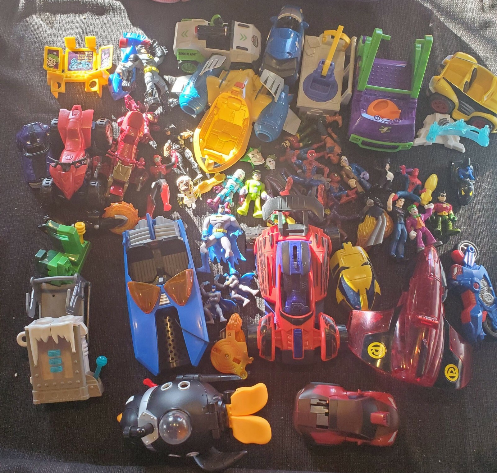 Imaginext Batman DC Comics Vehicles Joker Riddler 2 Face Bane Penguin ...