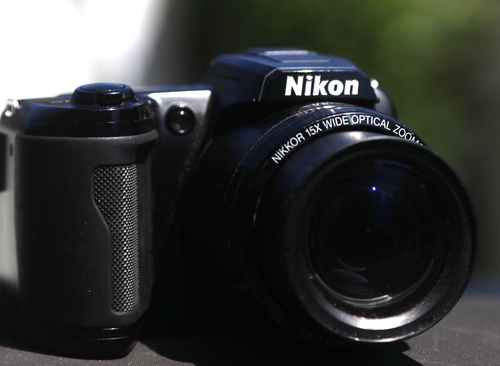 Nikon Coolpix L105 12.1 MP Digital Camera Black Tested Clean 15x zoom ...