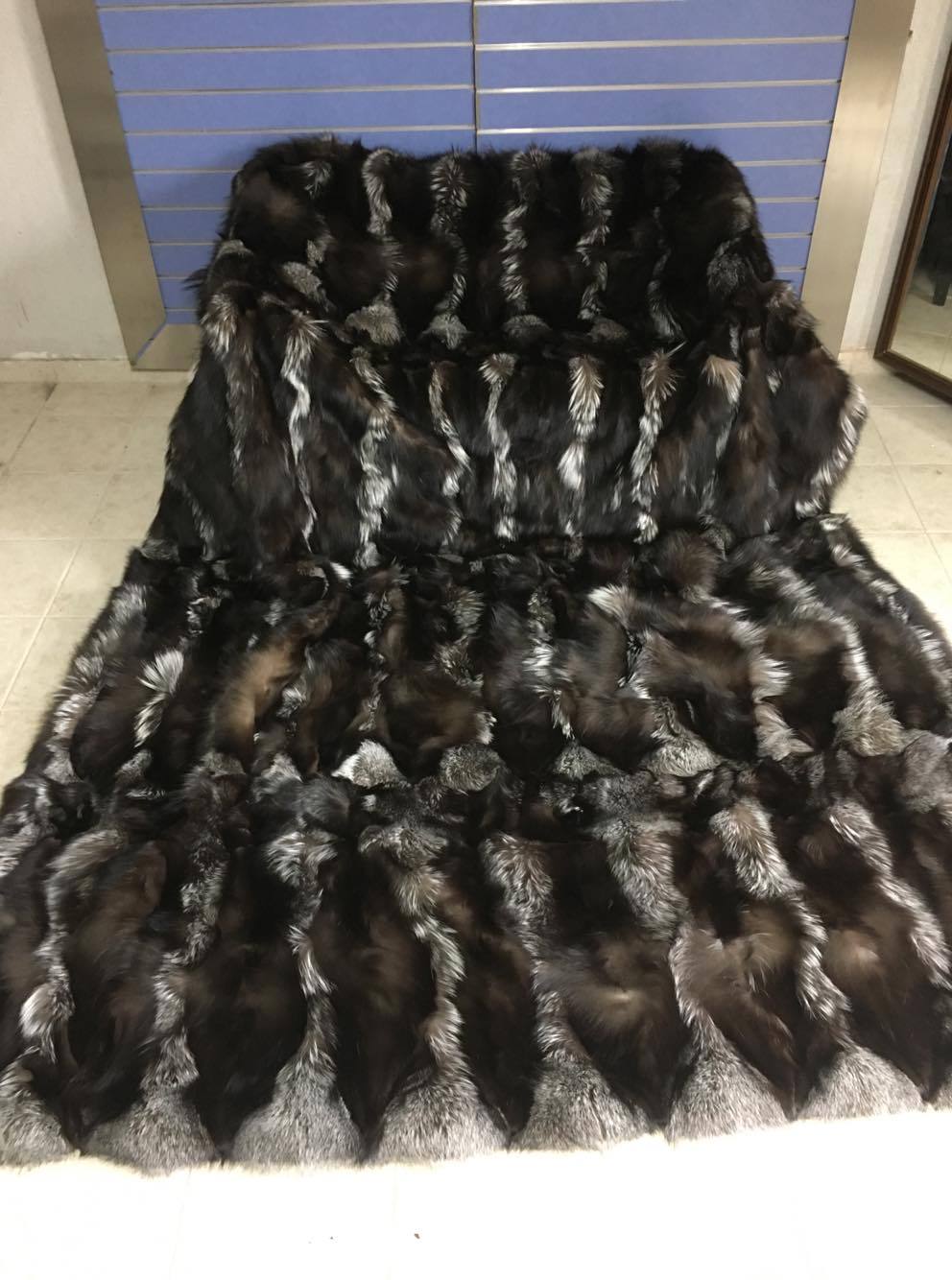 Luxury Crystal Fox Fur Throw Real Fox Fur Blanket / Bedspread Big Size ...