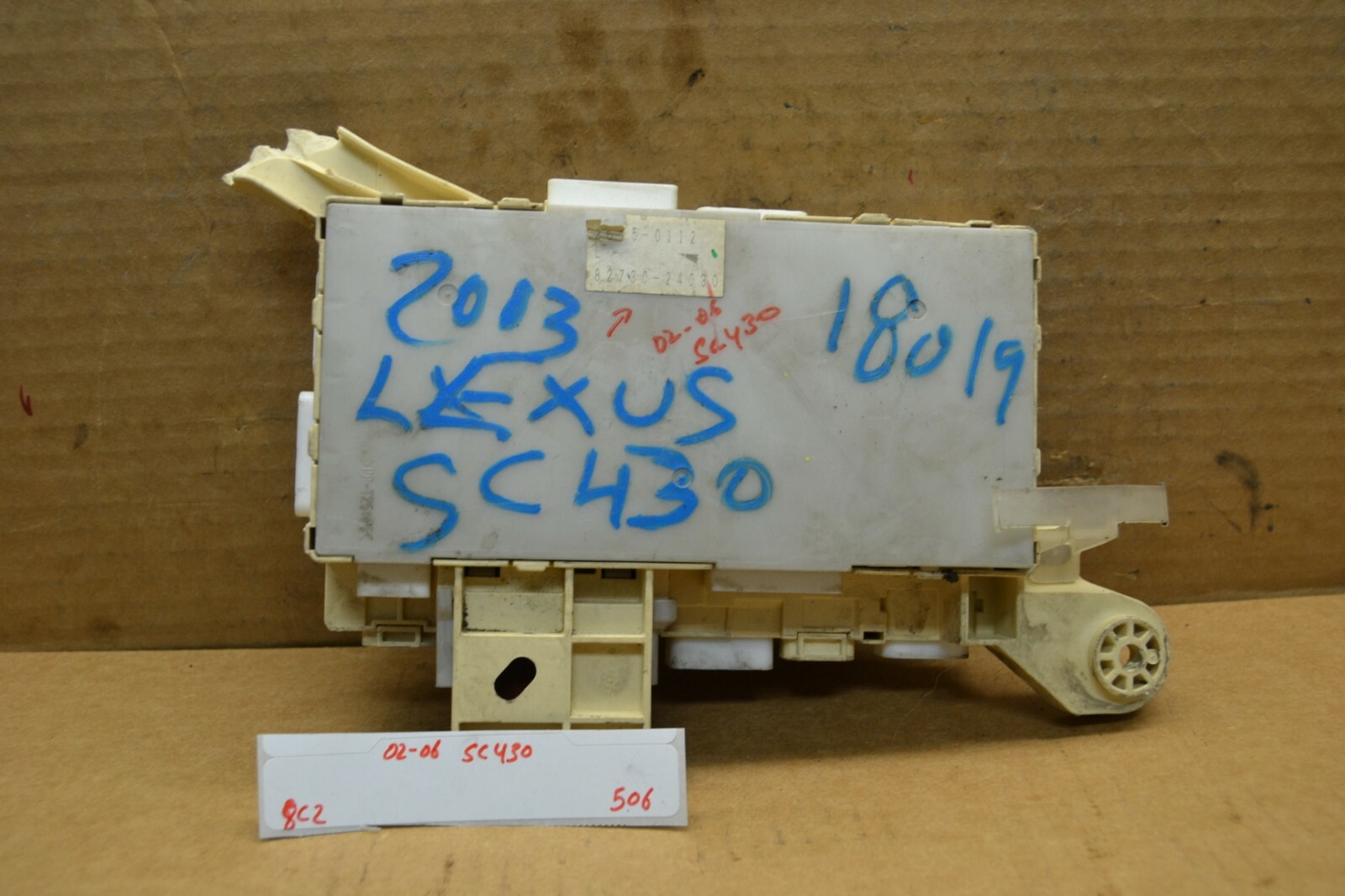 2002-2006 Lexus SC430 Fuse Box Junction OEM 8273024030 Module 506-8c2 ...