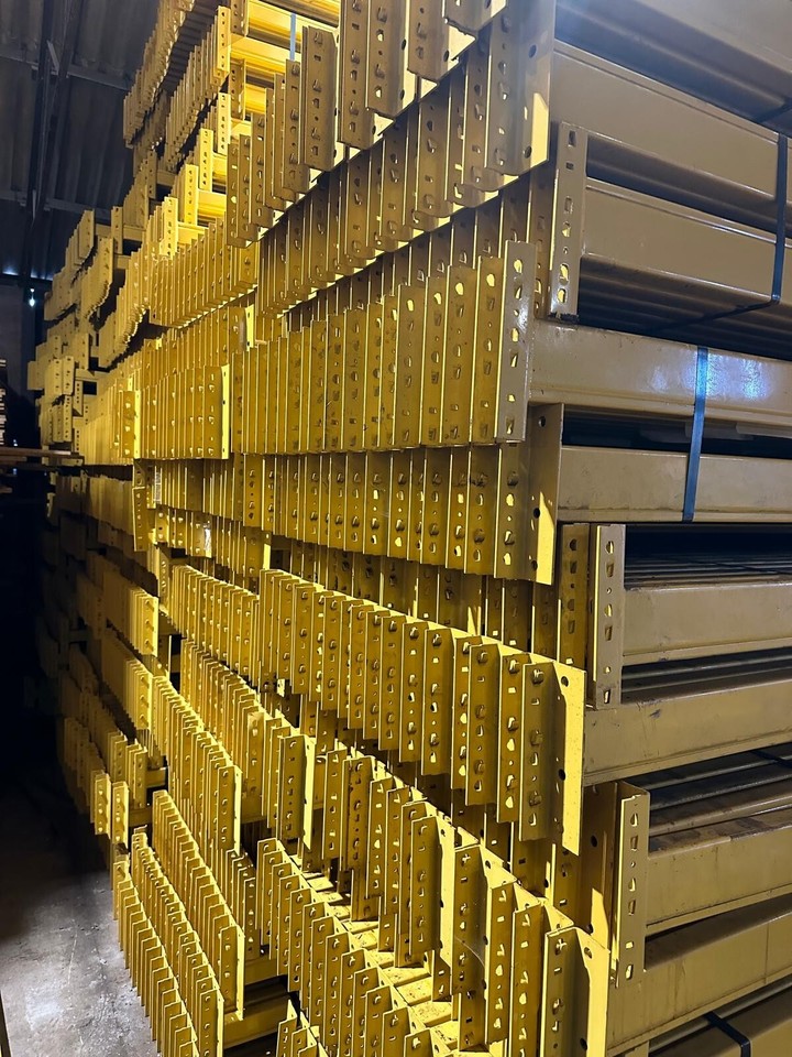 Link 51 Used Warehouse Pallet Racking Frame 2000mm H x 900mm Frames ...