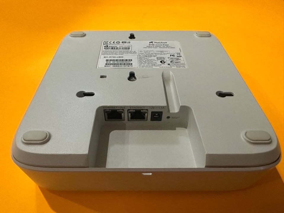 Ruckus ZoneFlex R700 Dual Band Access Point - 901R700US00 - 901-R700 ...