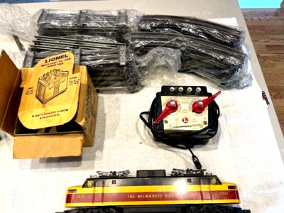 Lionel O Guage Milwaukee Rd 2351 Locomotive, #100 Transformer, TRK | eBay