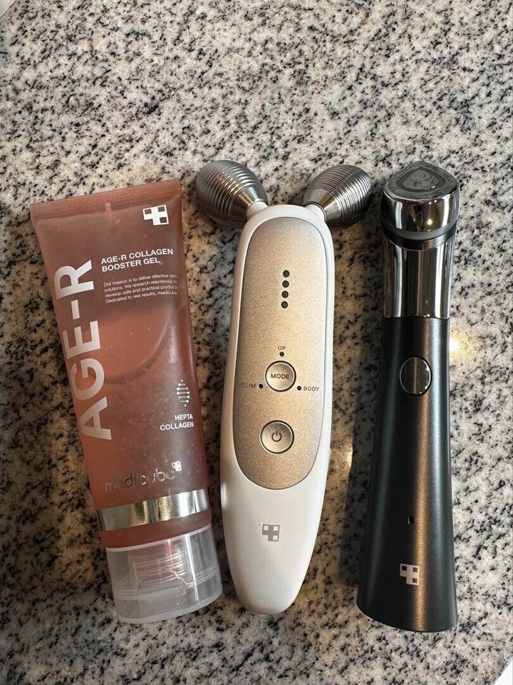 Medicube AGE-R DERMA EMS Shot & BOOSTER-H Booster Shot Home Beauty ...