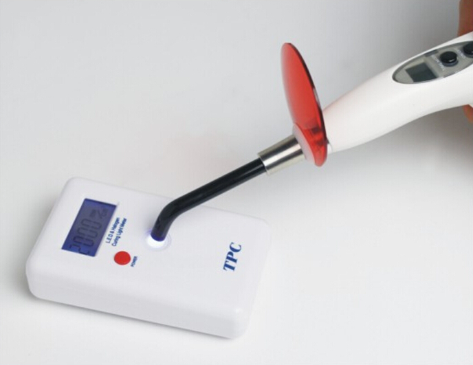 Dental TPC Led & Halogen Curing Light Digital Meter Radiometer Tester ...