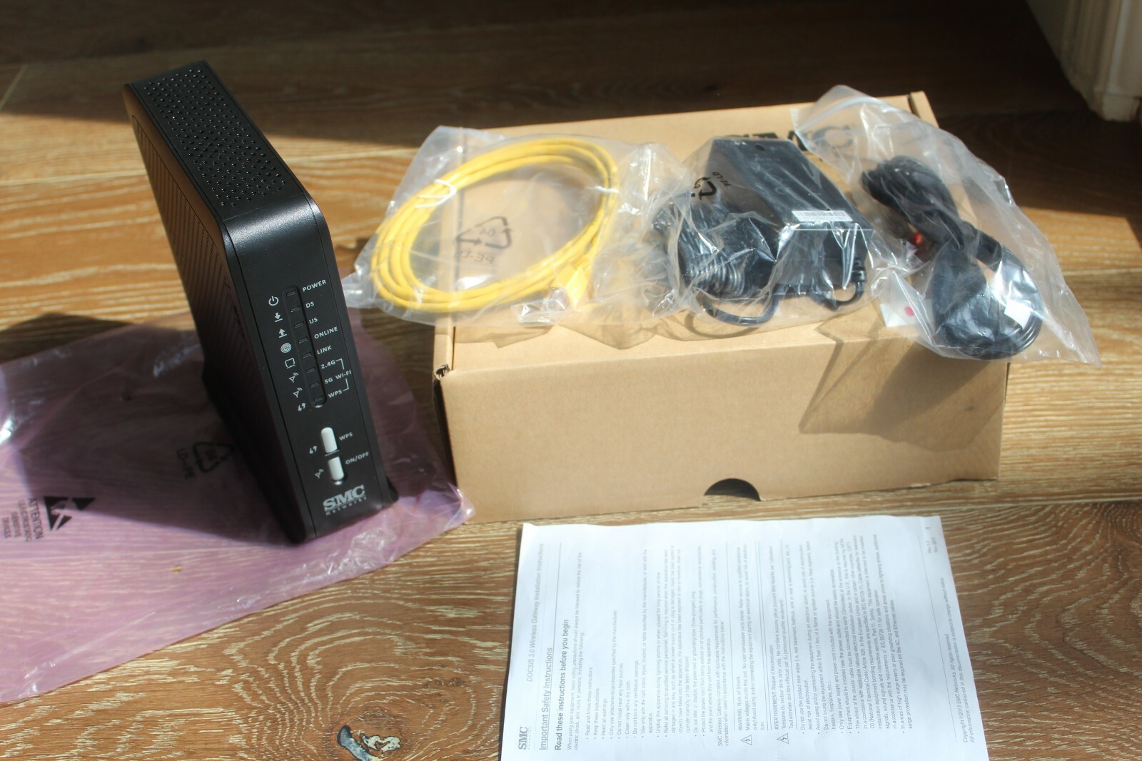 NEW SMC Networks D3G1604W-033-NA Cable Modem DOCSIS 3.0 Wireless ...