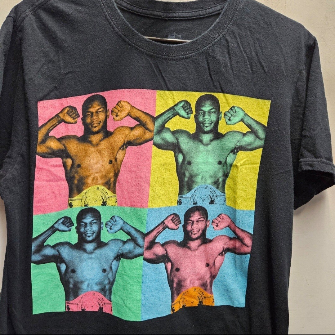 Mike Tyson boxing boxer Jake Paul fighter graphic tee… - Gem