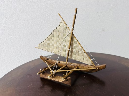 Guam Flying Proa BotÍ - Handmade 9inch. Desk top display ASSEMBLED. | eBay