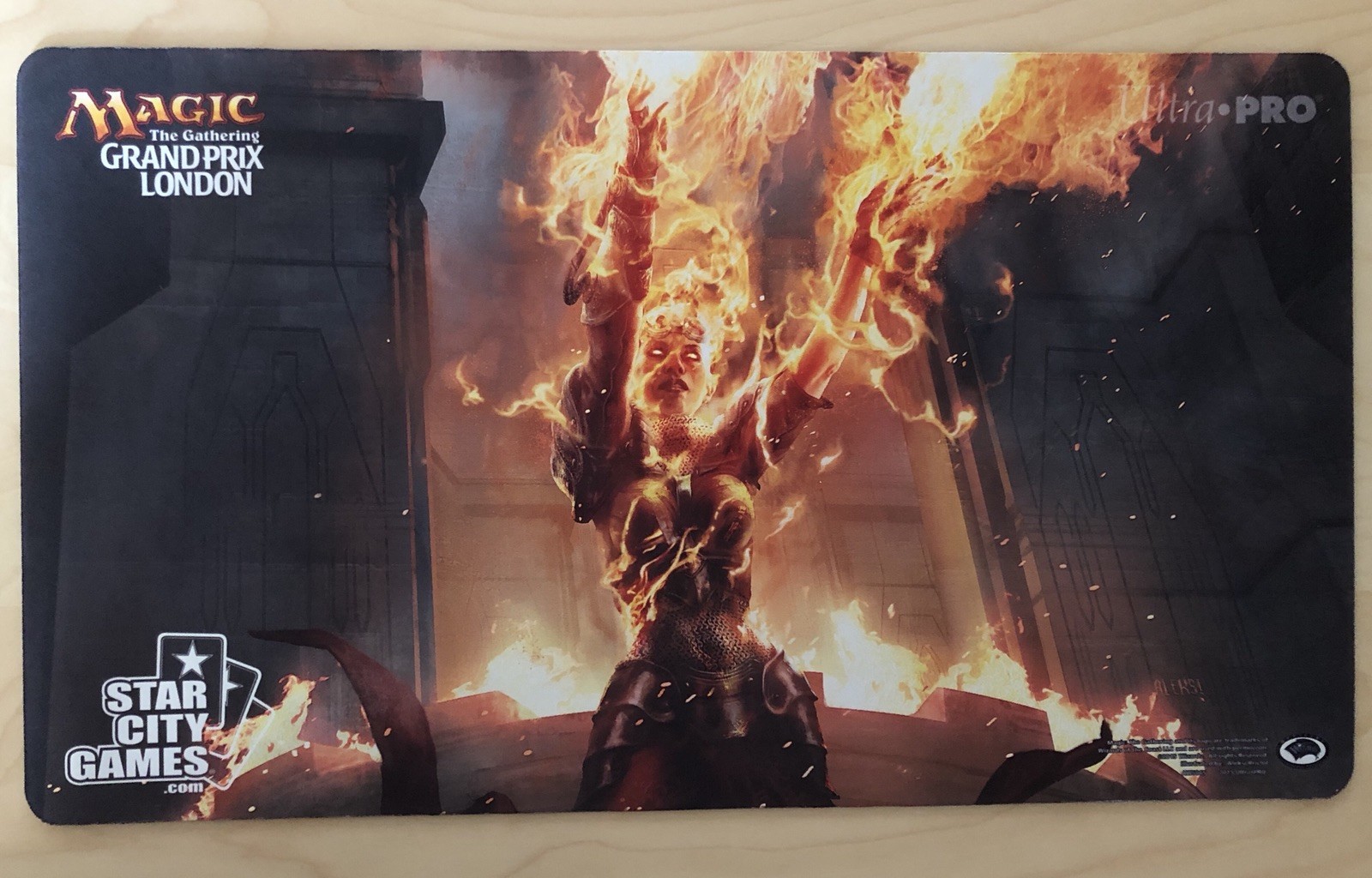 Chandra Ravaging Blaze Playmat GP London 2015 Europe MTG | eBay