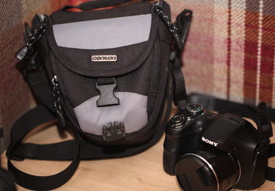SONY CyberShot DSC-H200 20.1MP - Digital Bridge Camera w/Strap, Lens ...