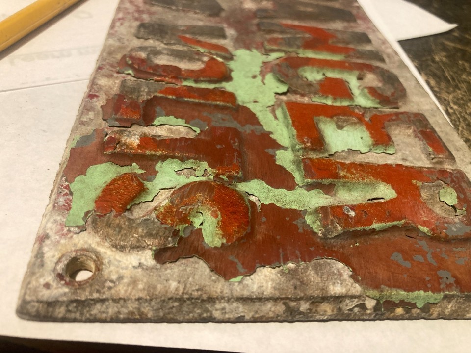 CAST ANTIQUE VINTAGE FROM SKELLY REFINERY 600 VOLTS | eBay