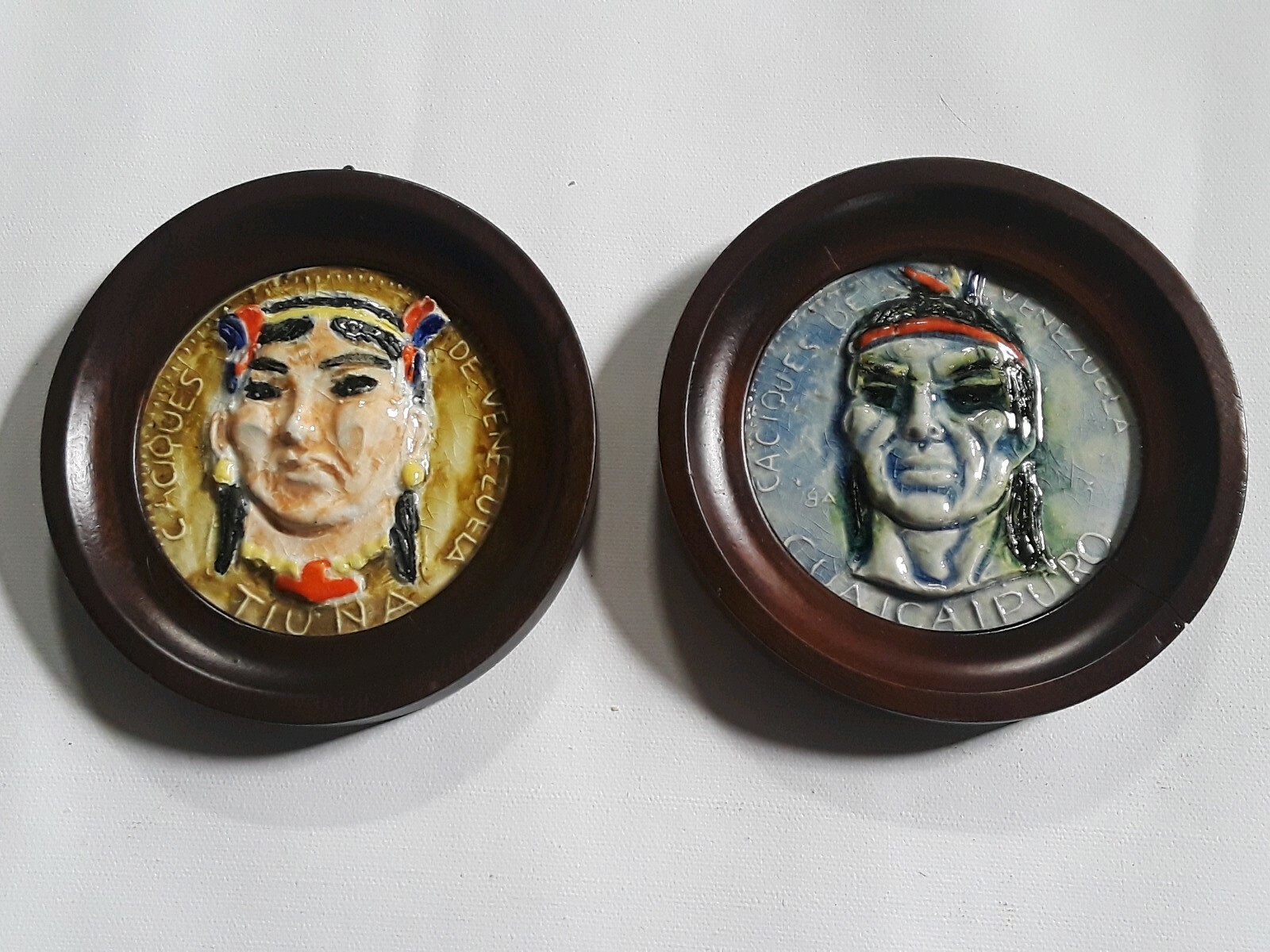 Ceramic Wall plaque Pottery Tile Framed Chief set of 2 de Venezuela ...