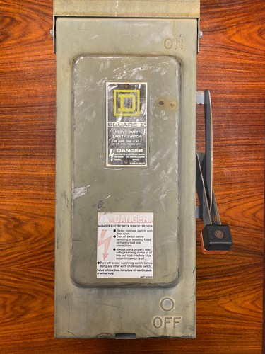 Square D H361 30 Amp 600 V Safety Switch W/3 fuses | eBay