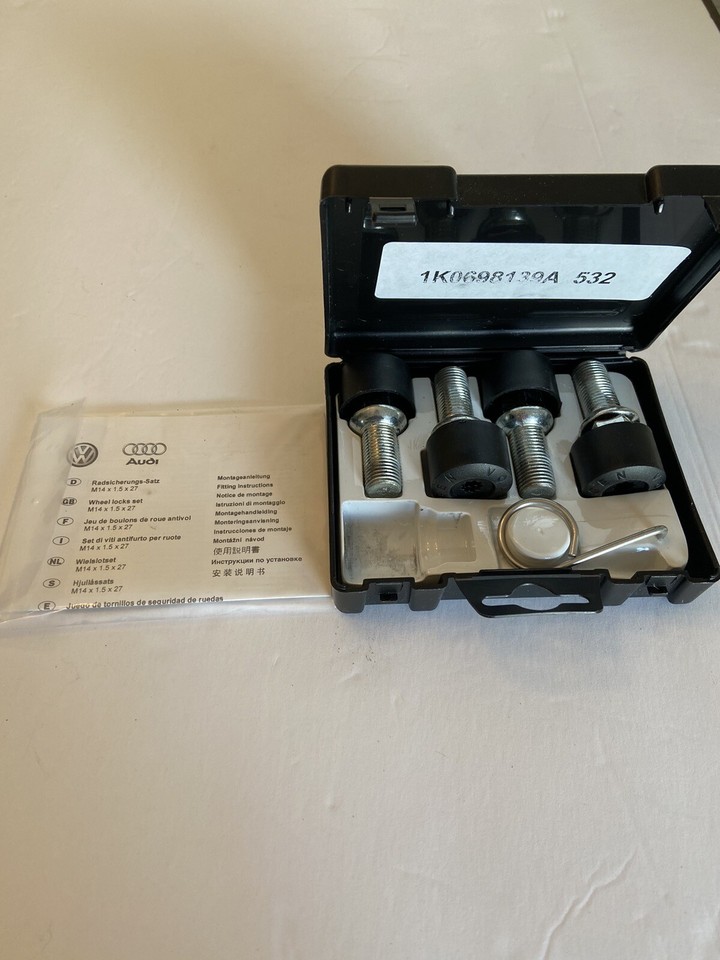 Volkswagen VW Jetta Passat Tiguan 1KO 698 137 A Wheel Lock Bolt Set ...