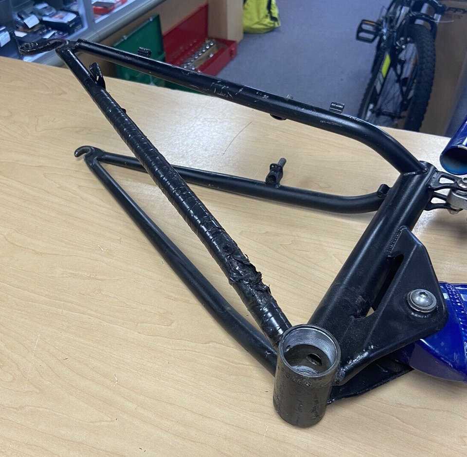 Vintage 1990's Trek Y3 17" Mountain Bicycle (Frame ONLY) Pre-owned Free ...