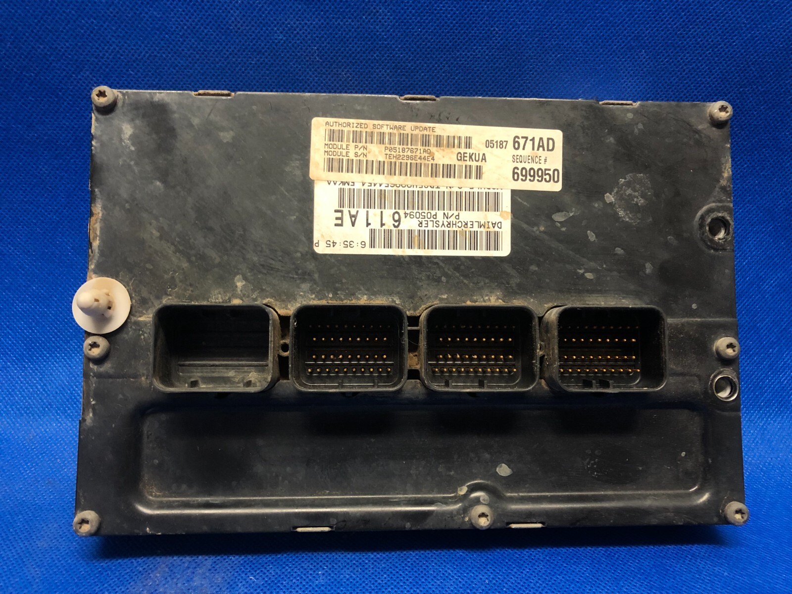 REFLASHED VIN PLUG & PLAY 07 JEEP COMMANDER 3.7 ECM PCM ECU 05187671AD ...