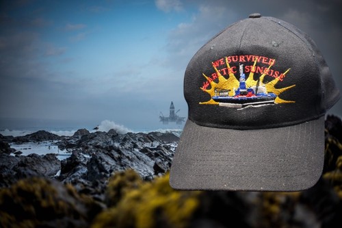 Arctic sunrise Oil field pipeline gas Alaska North Slope Oil Rig Hat ...