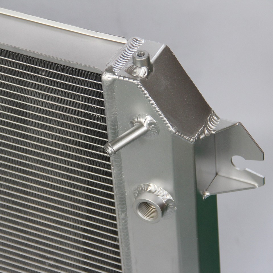 Aluminum Radiator Fit 2006-2010 Chevy Silverado 2500 3500 6.6L V8 ...