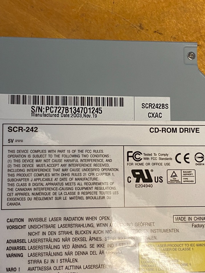 Quanta storage SCR-242/ SCR242BS CD rom drive( slim black bezel ...