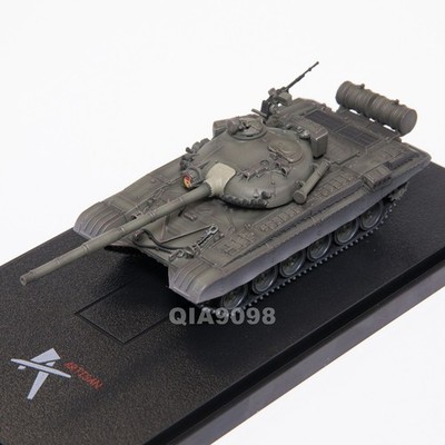New 1:72 Scale Russian T72 T-72A Main Battle Tank With Guards Emblem ...