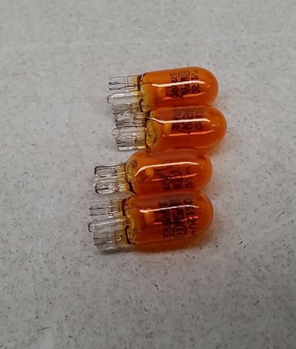 2827 Automotive Multi Purpose Miniature Lamp Light Bulb Quantity Of 4 ...