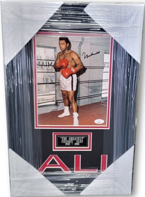 Muhammad Ali Hand Signed Autograph Photo Custom Framed JSA XX76306 | eBay