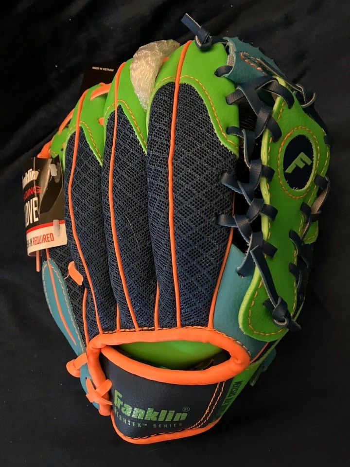 Franklin 9.5” Fielding Teeball Glove and Ball, Right Handed Throwing | eBay